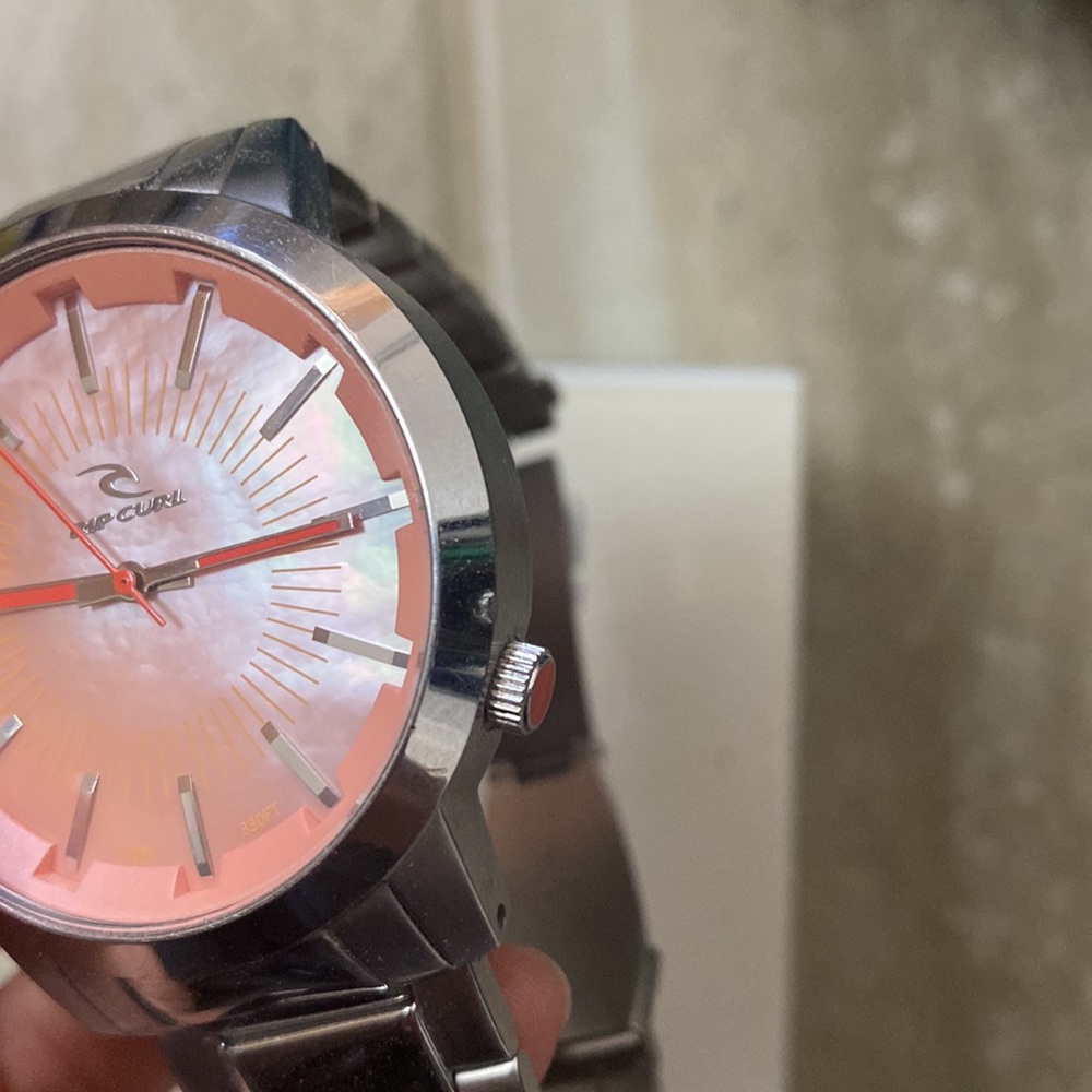 Rip Curl Link Wristwatch. Coral Watch Face - Gem